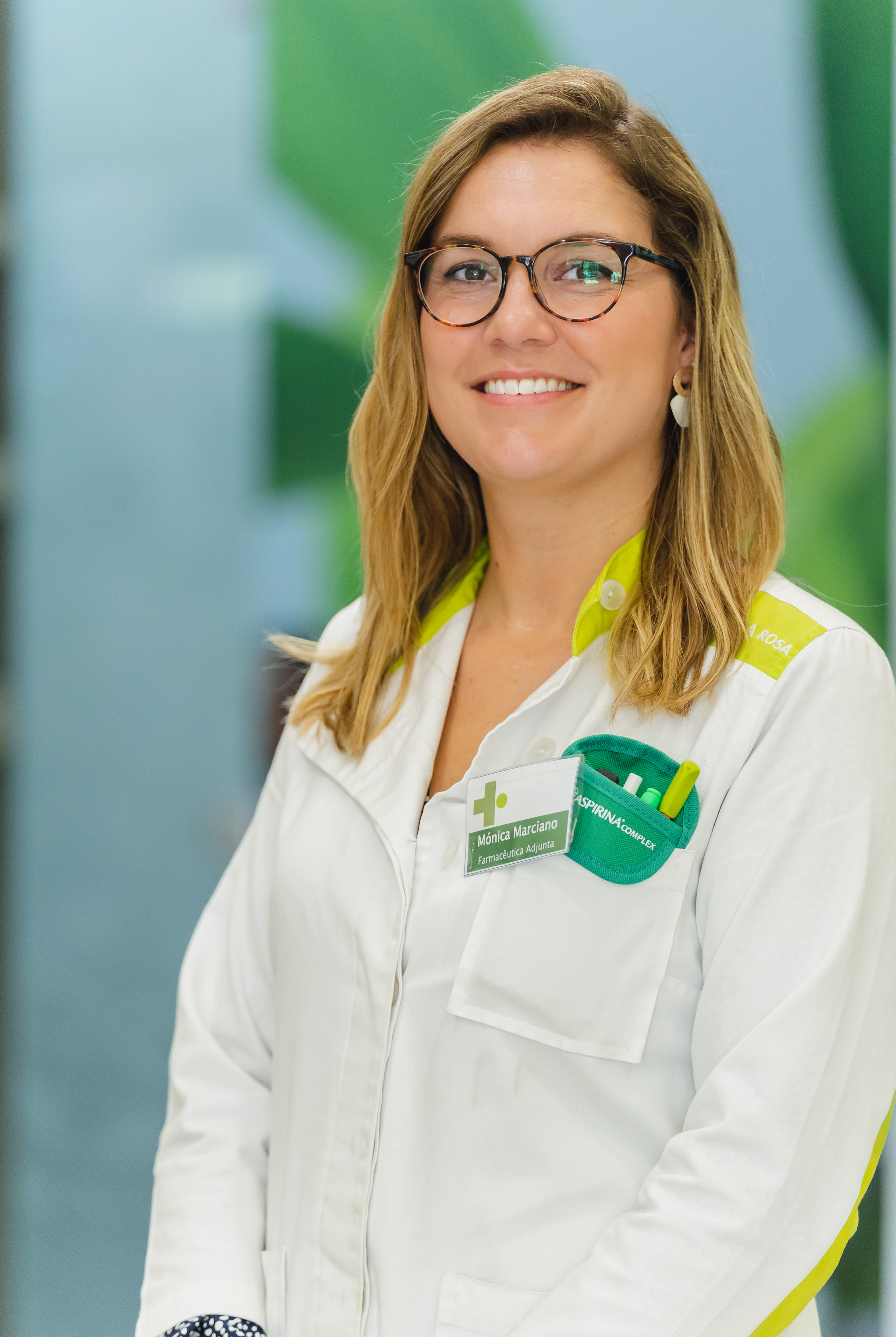Mónica Marciano - elemento da equipa das Farmácias Correia Rosa